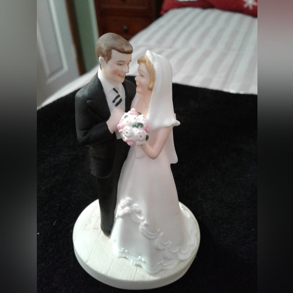 Gorham | Accents | Vintage Gorham 985 Wedding Norman Rockwell Bride ...